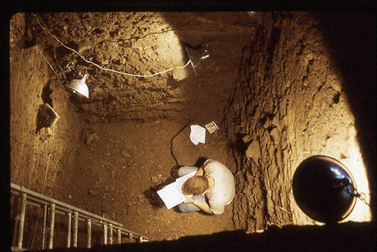 Saltpeter Cave – Bluff Shelters of the Arkansas Ozarks